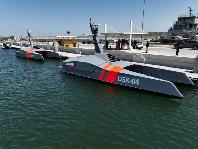 US DARPA tests autonomous at-sea refueling for USV Defiant under NOMARS ... US DARPA tests autonomous at-sea refueling for USV Defiant under NOMARS ...