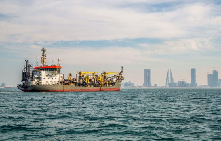 Boskalis wraps up land reclamation project in Bahrain - Dredging Today Boskalis wraps up land reclamation project in Bahrain - Dredging Today