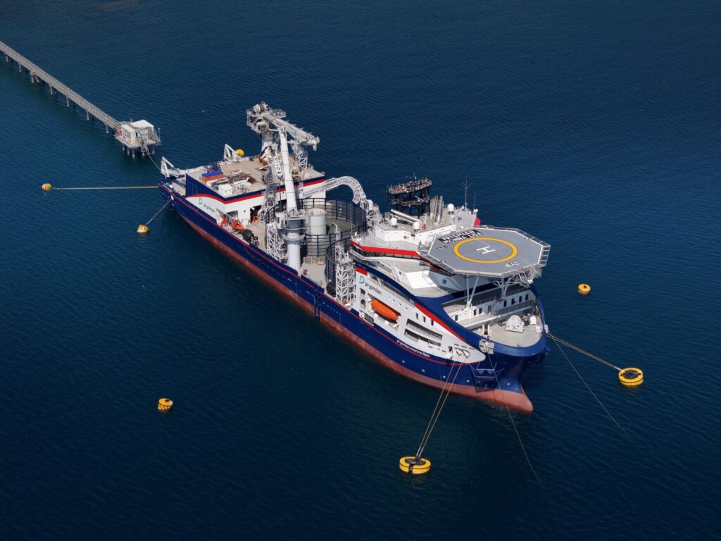 CRRC Installs 'World's Largest' Floating Offshore Wind Turbine in China ... CRRC Installs 'World's Largest' Floating Offshore Wind Turbine in China ...