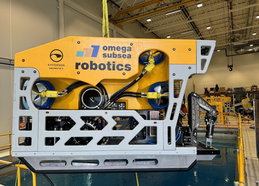 Solstad's subsea vessel picking up ROVs prior to new gig - Offshore Energy Solstad's subsea vessel picking up ROVs prior to new gig - Offshore Energy