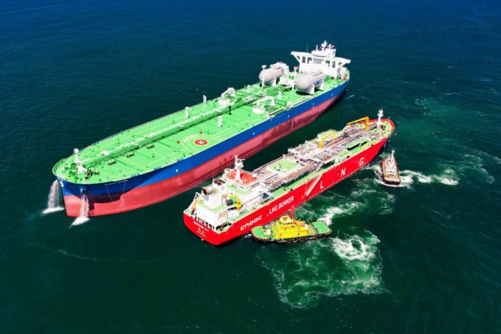 Shell awarded LNG bunkering license - Offshore Energy Shell awarded LNG bunkering license - Offshore Energy